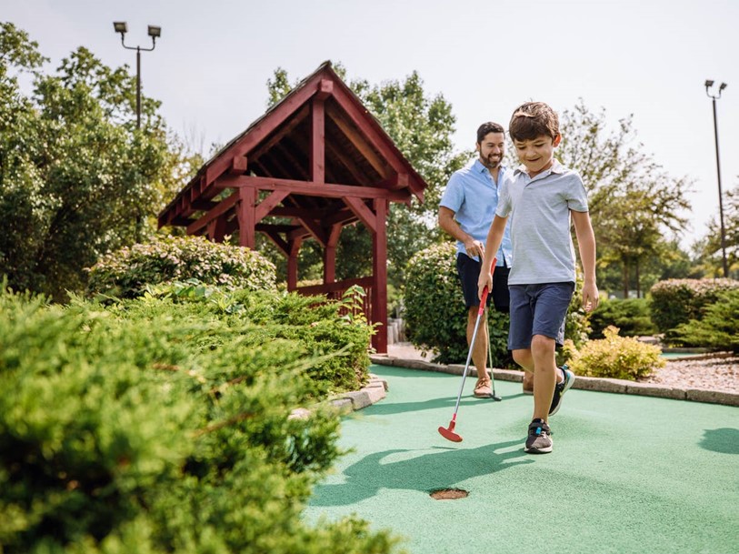 Spring Mini Golf 2023.jpg